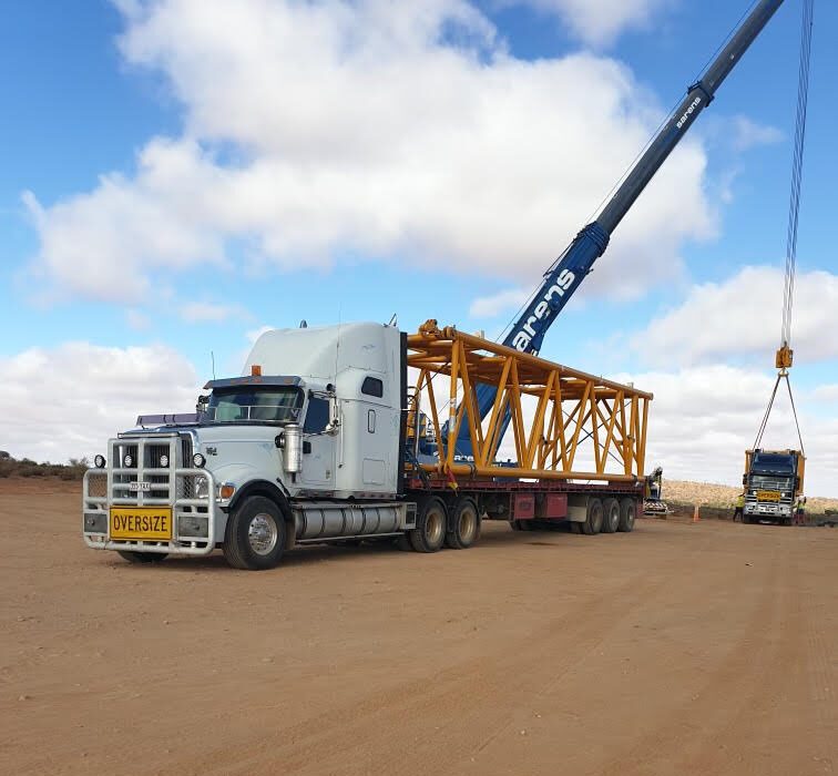 Home - Red Horse Transport